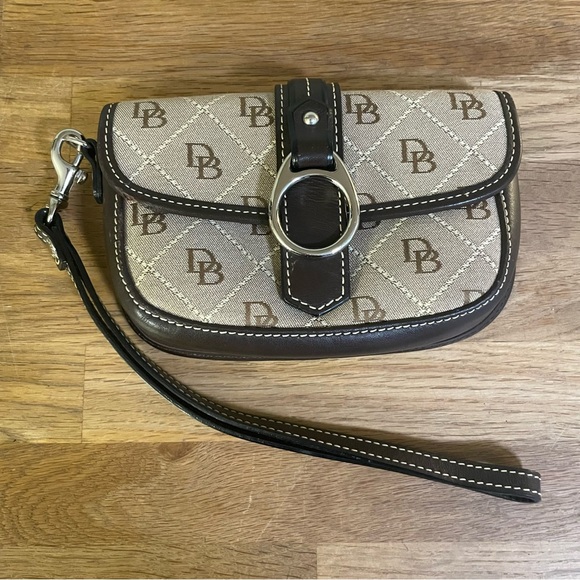Dooney & Bourke | Bags | Dooney Bourke Logo Canvasleather Wristlet ...